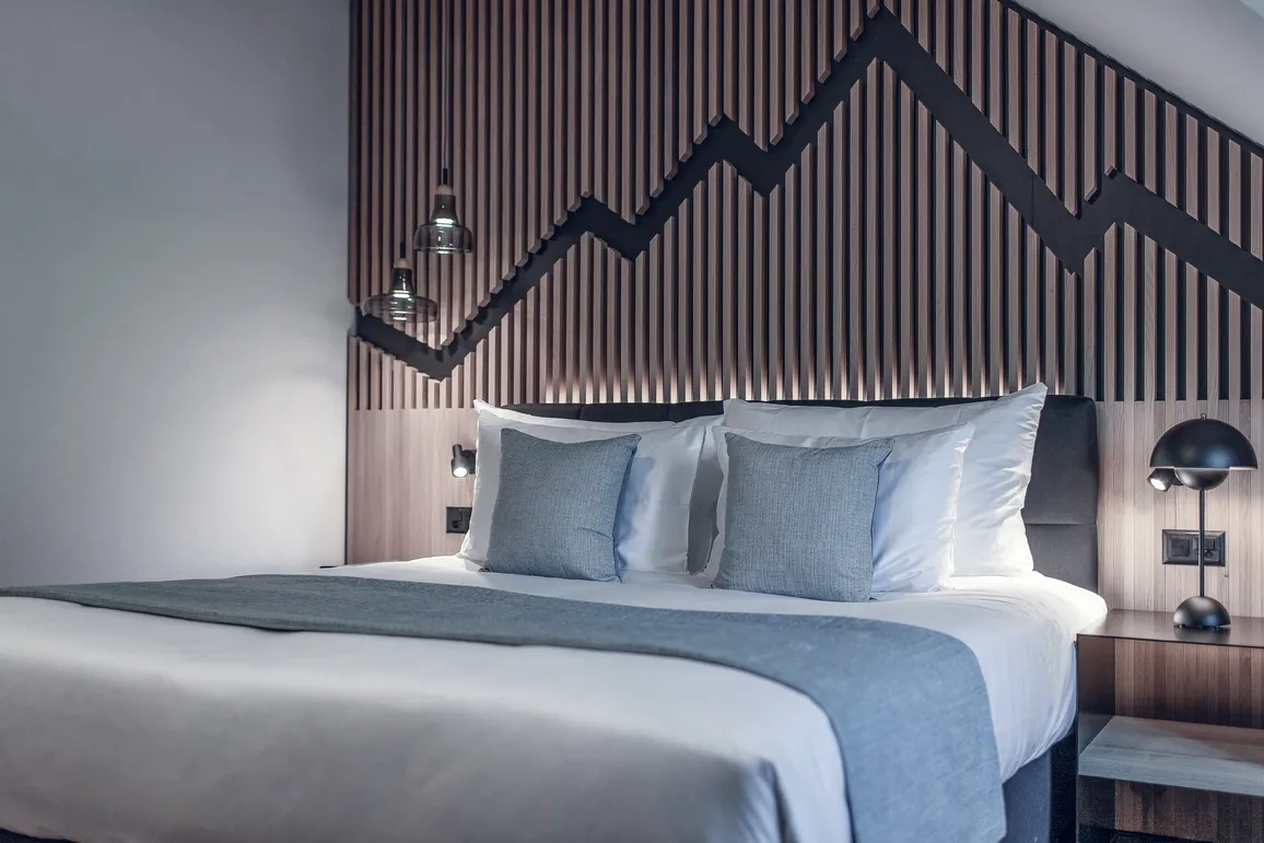 Panorama Doppelzimmer Design im Hotel | Swiss Holiday Park
